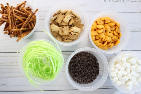 Bear Hunt Trail Mix & DIY Basket | Brilliant Little Ideas