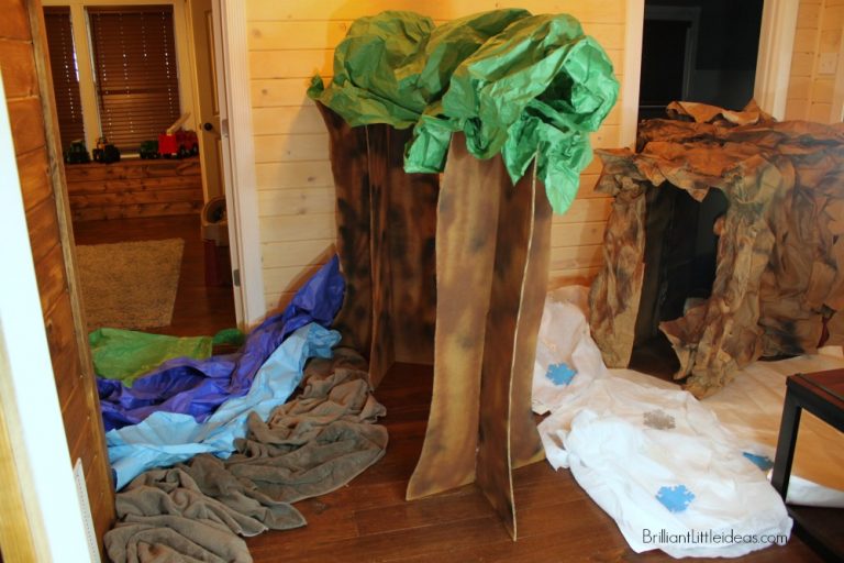 DIY Going on a Bear Hunt Role Play Theme | Brilliant Little Ideas